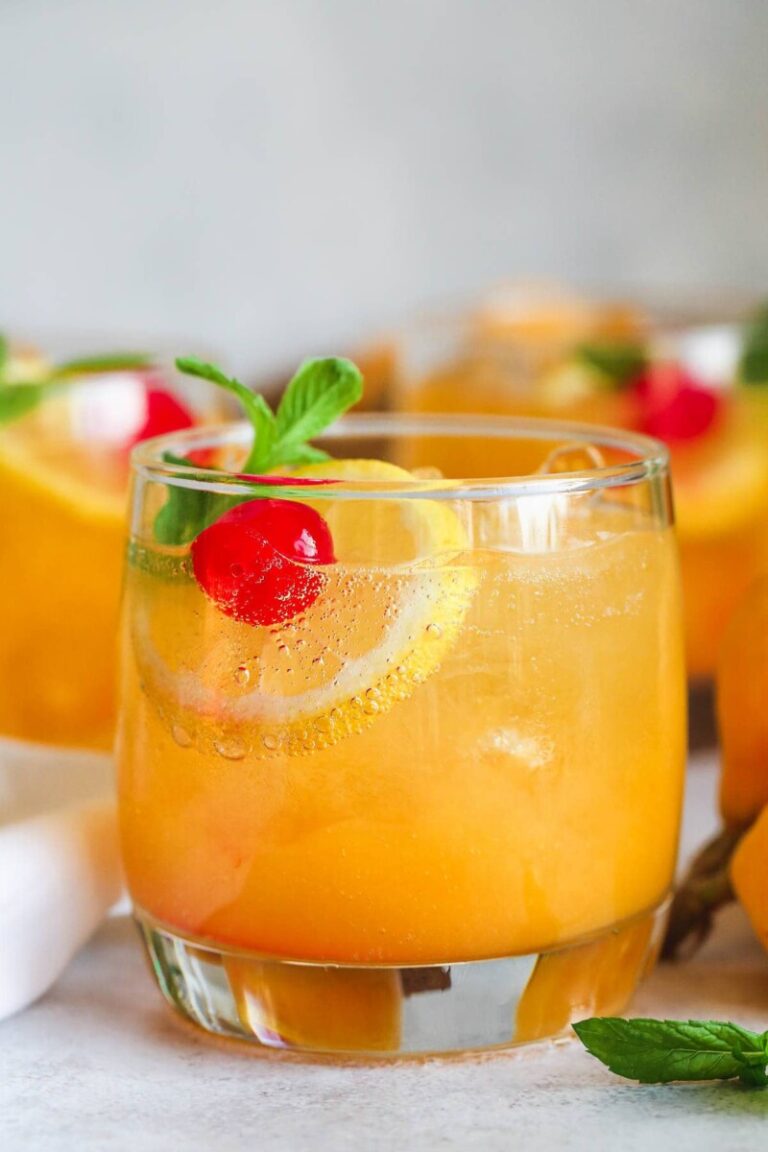 19 Try-Worthy Vodka Cocktails Sure To Entertain - The Sassy Cocktail