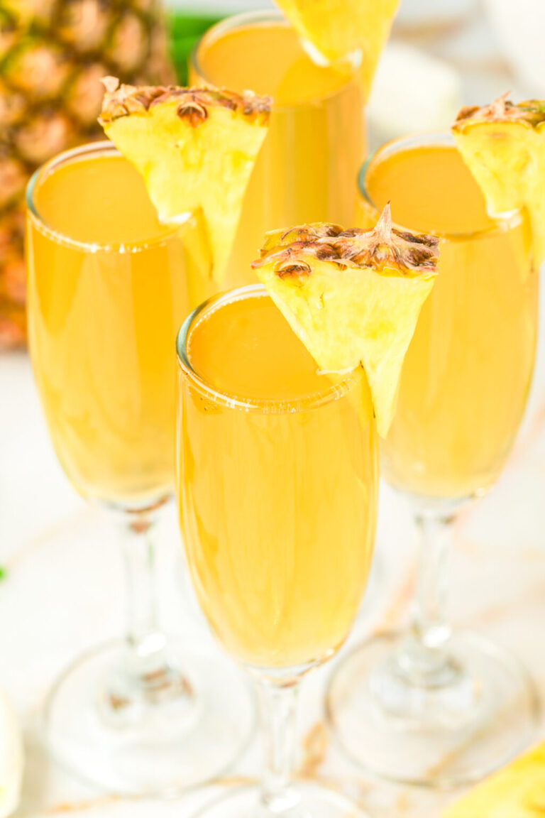 18 Easy Spring Drinks for a Warmer Weather Buzz - The Sassy Cocktail