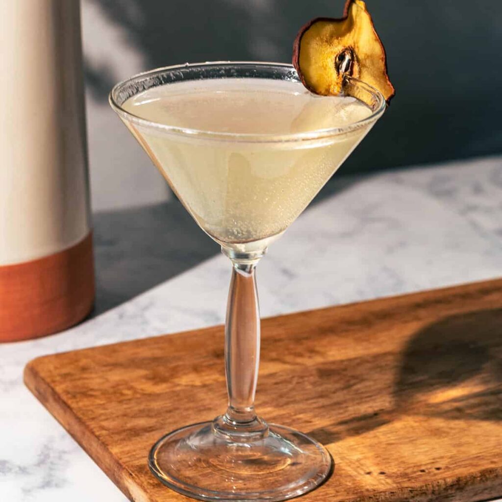 19 Try-Worthy Vodka Cocktails Sure To Entertain - The Sassy Cocktail