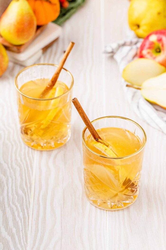 The Best Fall Cocktails Of All Time - The Sassy Cocktail